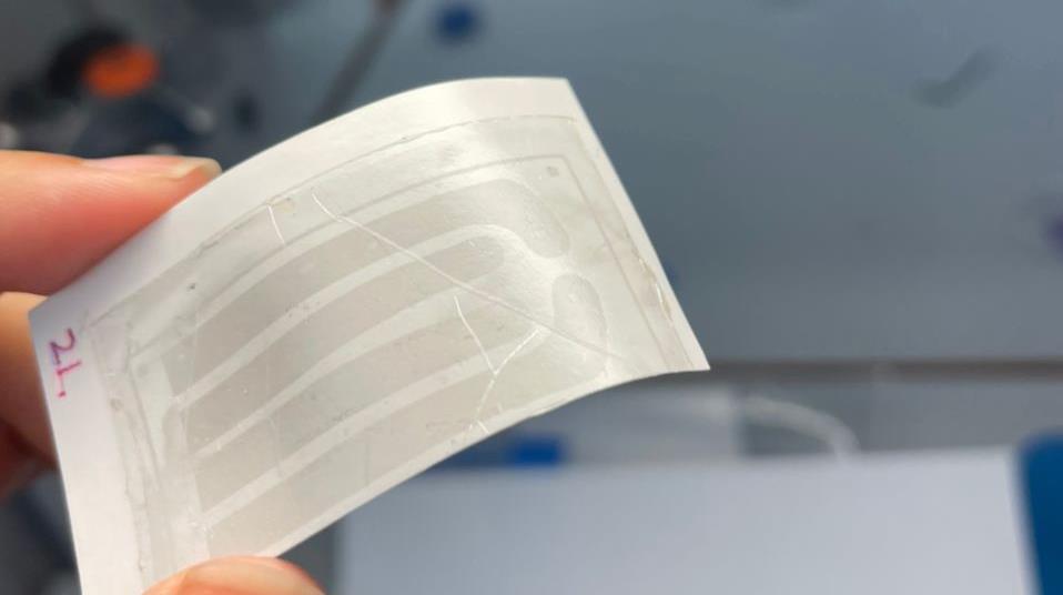 Graphene ‘tattoo’ pacemaker that wraps around the heart is thinnest yet ...