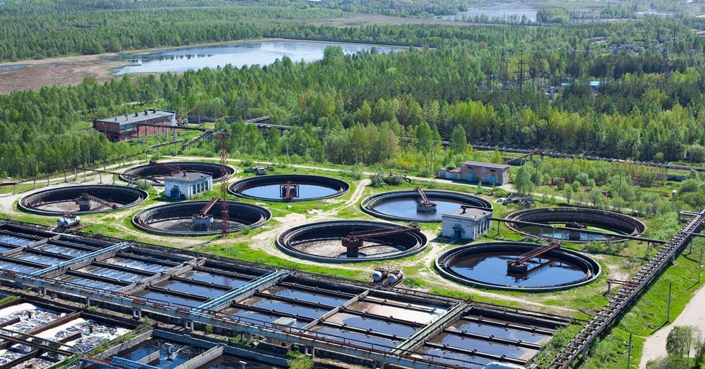 Why antibiotic pollution is a global threat | News | Chemistry World