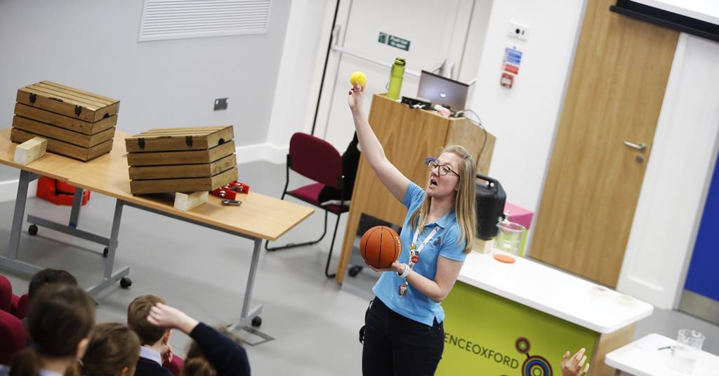 Interactive science communicators make work fun | Careers | Chemistry World