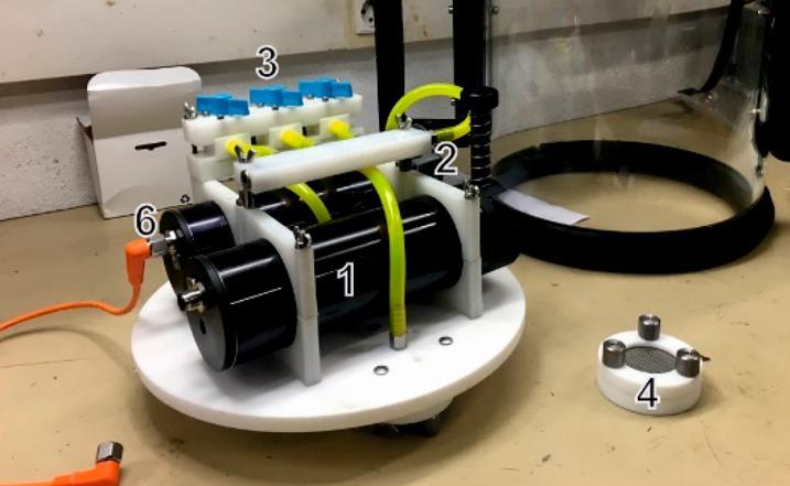 Underwater device reveals marine chemical diversity | Research ...