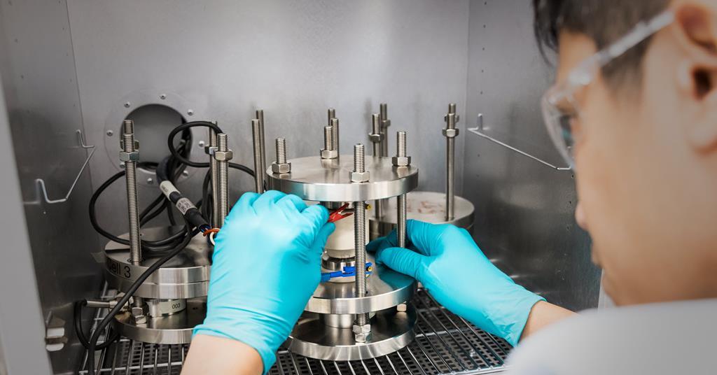 Microsoft’s AI and high-performance computing system powers new battery ...