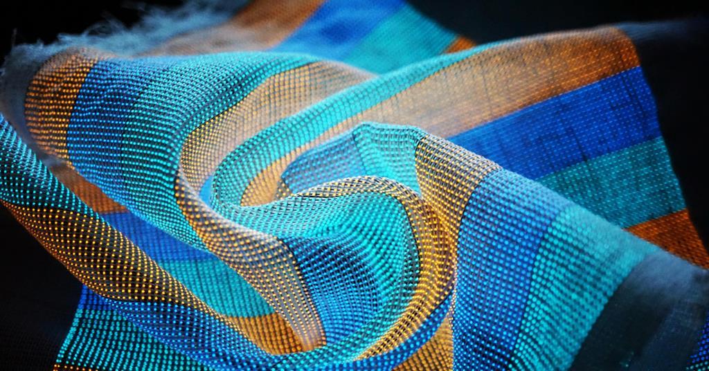 Giant glowing fabric made into shirtsleeve display | Research ...