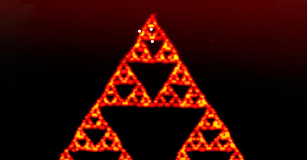 Molecules grown into largest fractal triangle | Research | Chemistry World
