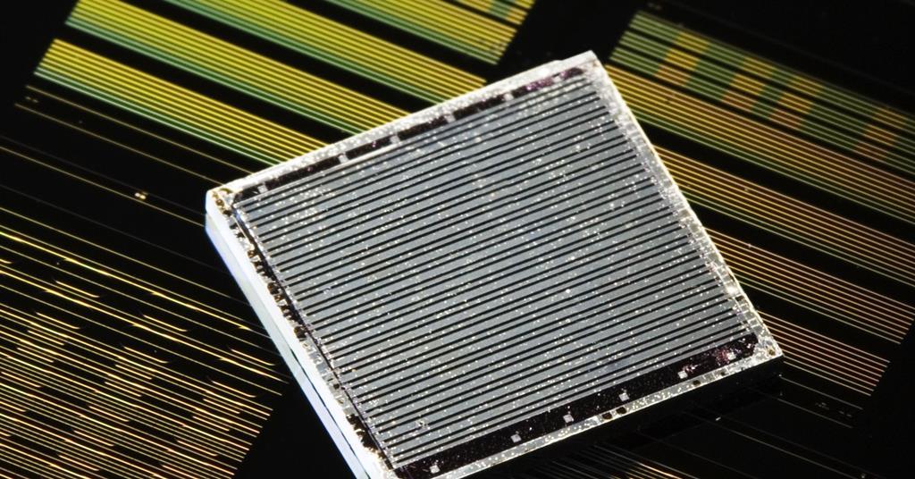 Chromosol’s silicon photonics system tackles data transfer bottleneck ...