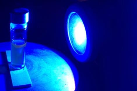 Light touch boosts reactions 10-fold | Research | Chemistry World