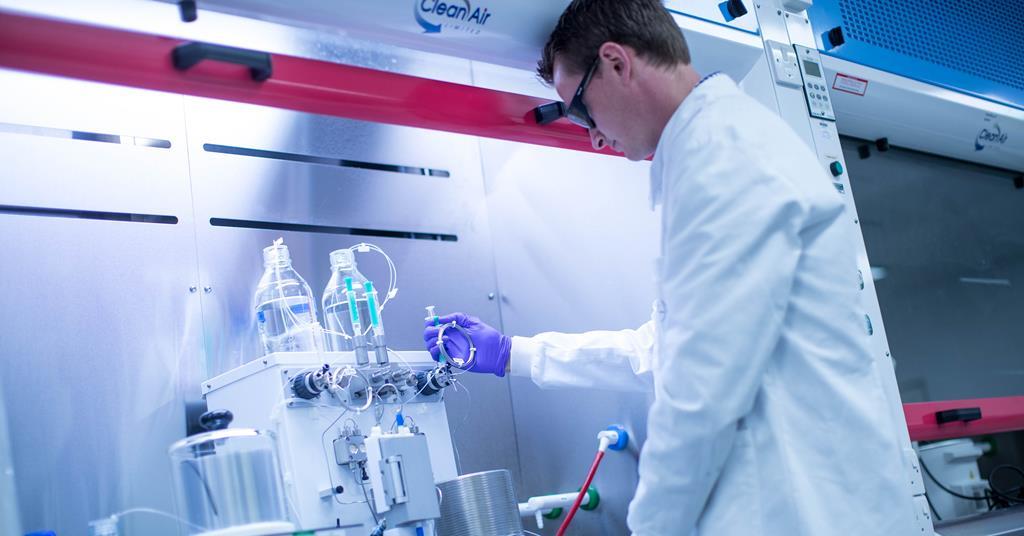 Investigating multi-dimensional problems in drug substance development ...