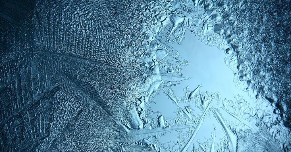 Study challenges hydrogen-ordered ice hypothesis | Research | Chemistry ...