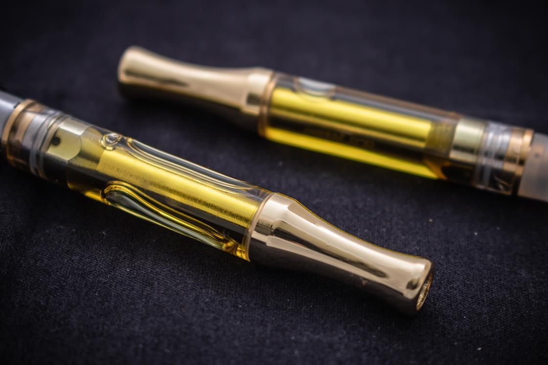 Why are there metal particles in never-used cannabis vapes? | Research ...
