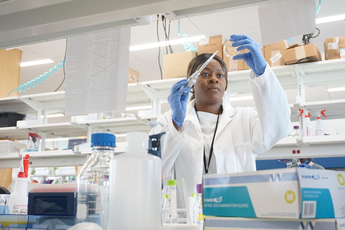 Meet the first deaf, Black woman to earn a Stem doctorate | Careers ...