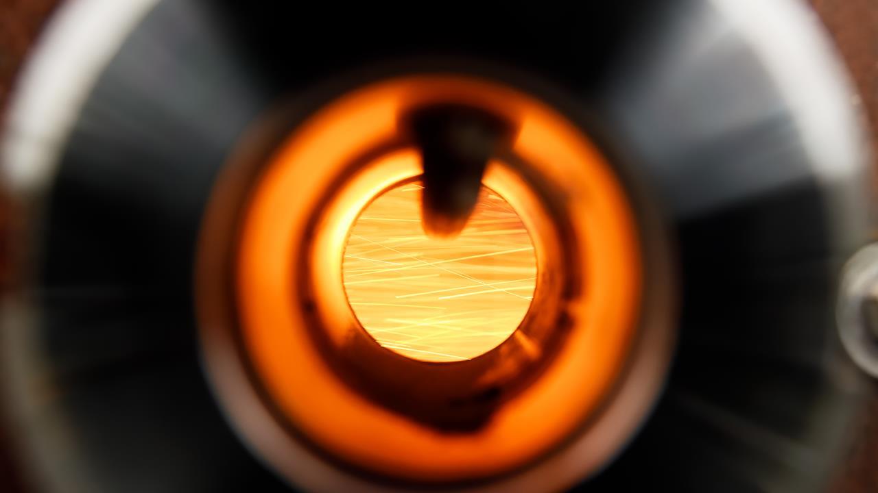 Burning metal to make clean energy | Research | Chemistry World