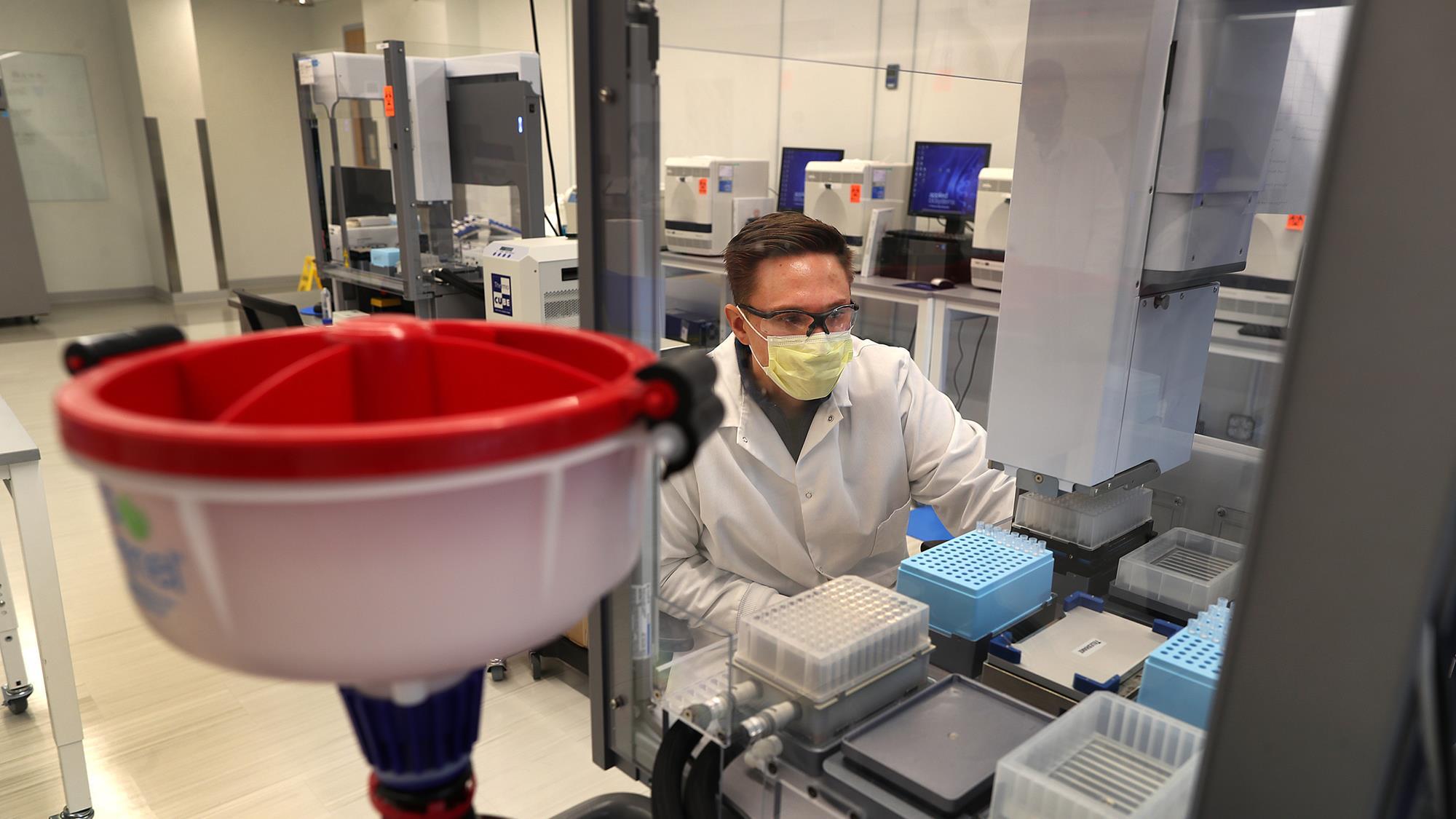 Automation in the chemistry lab | Careers | Chemistry World