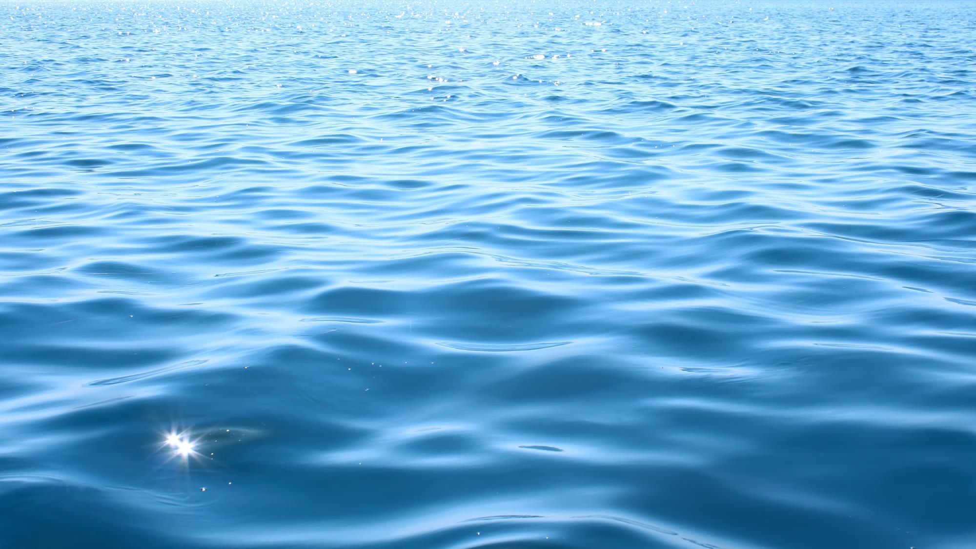 Fresh water and electricity out of the blue | Research | Chemistry World