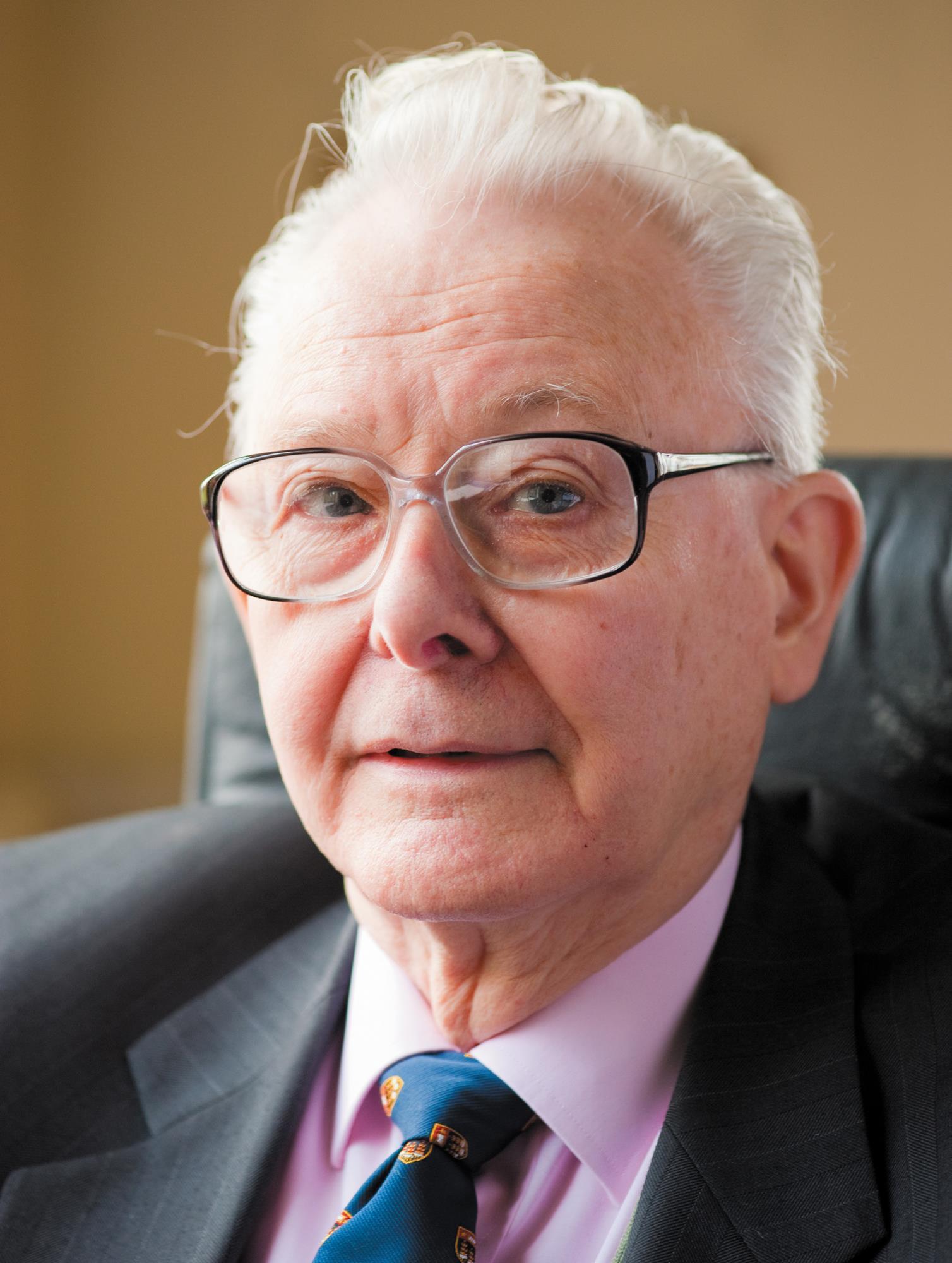 MRI pioneer Peter Mansfield dies | News | Chemistry World