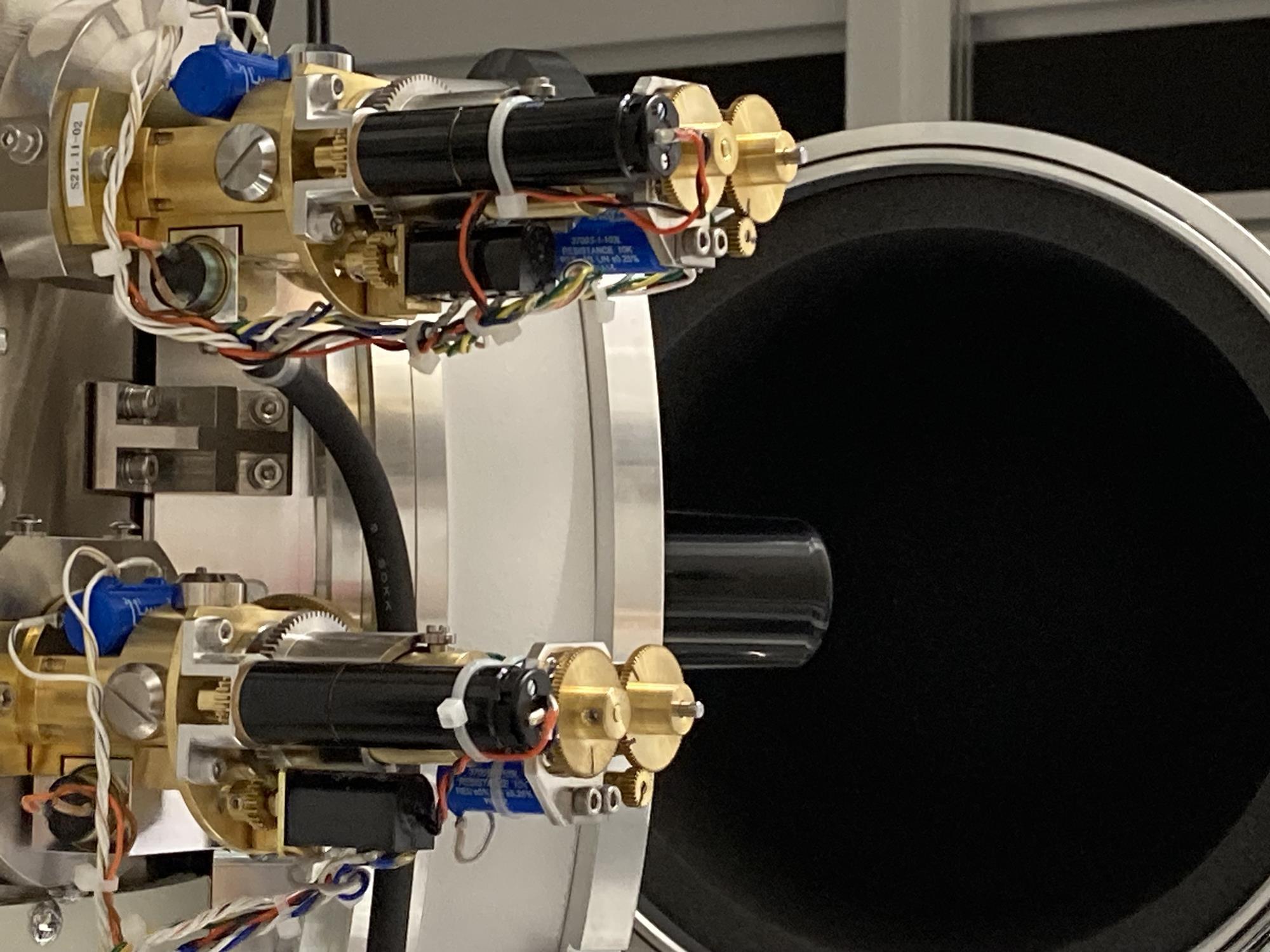 Scanning Electron Microscope London Centre For