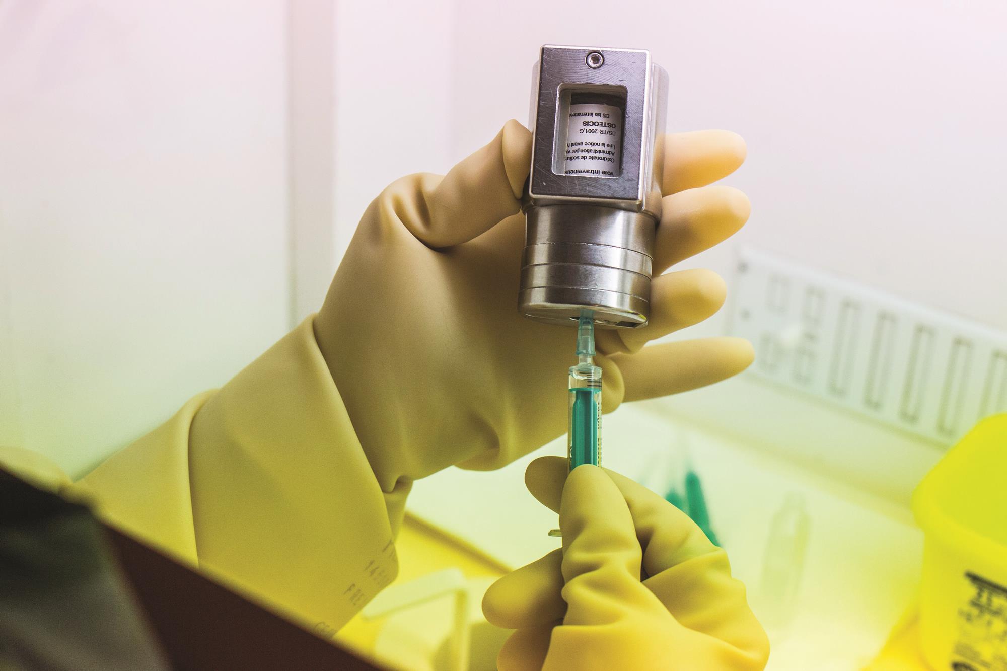 technetium 99m medical tracer