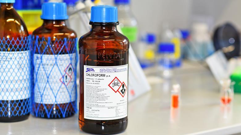 Chloroform | Podcast | Chemistry World