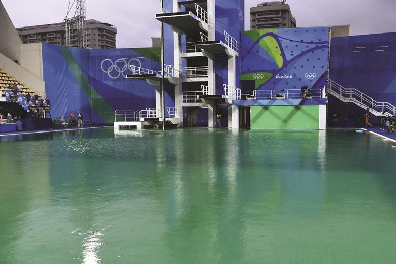 Green diving pool debacle at Rio Olympics | News | Chemistry World