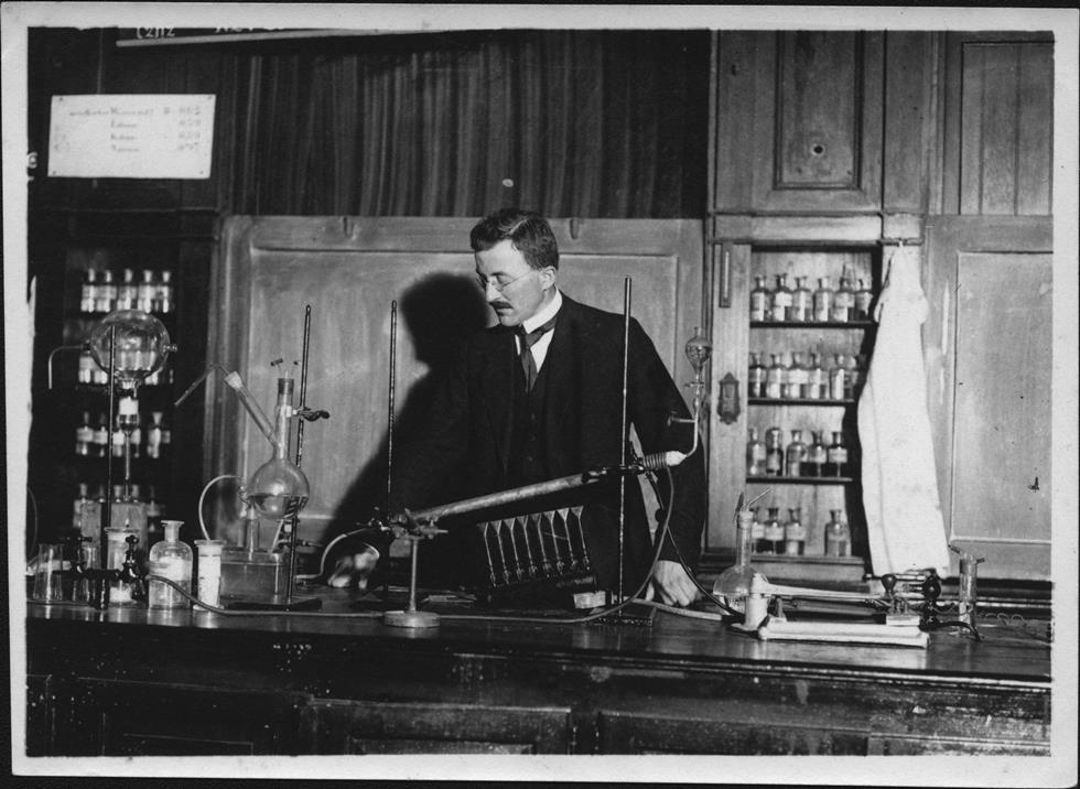 The birth of the polymer age | Feature | Chemistry World